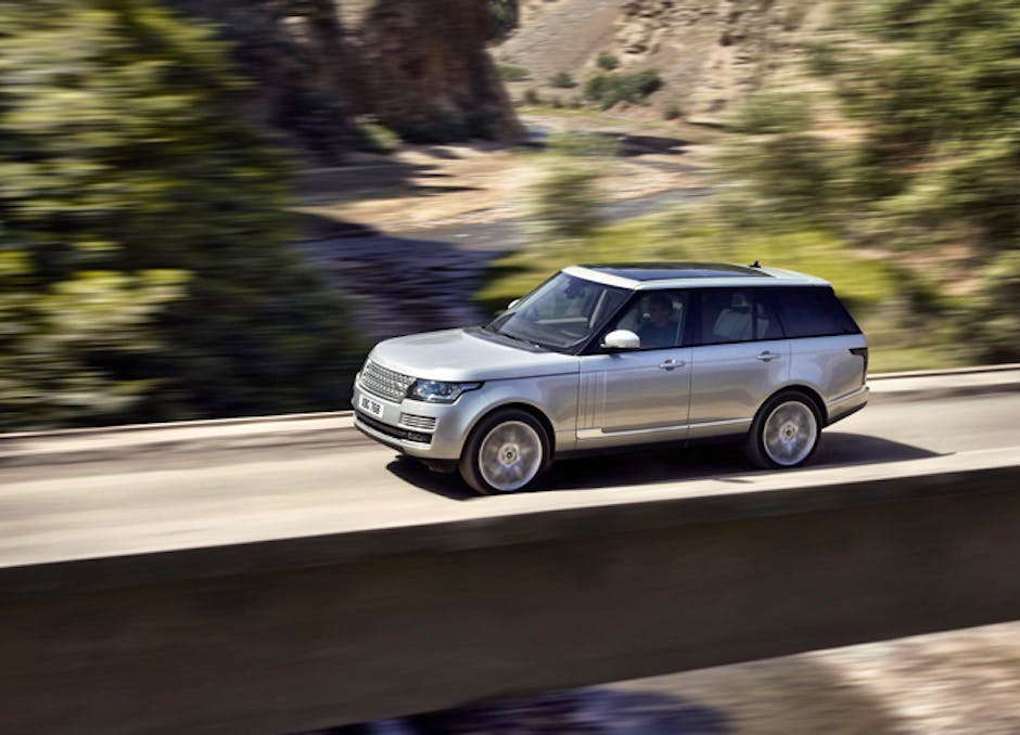 Range Rover vs BMW X5: Which 4x4 is best? | Recombu