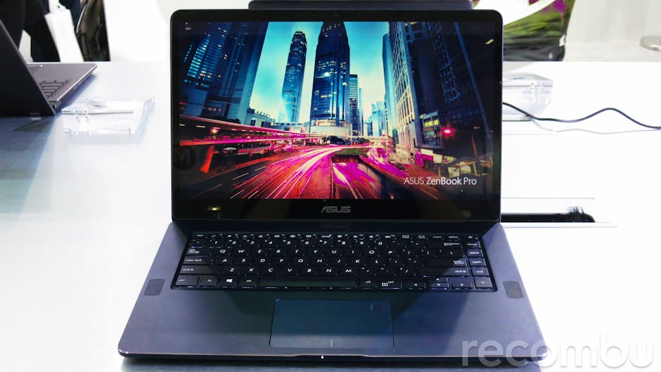 Asus ZenBook Pro (2017) Hands-on Review: Balancing act | Recombu