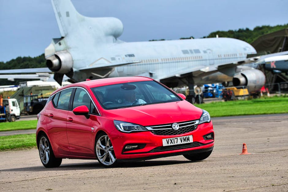 Rob Wilson taught me to drive like an F1 driver in a Vauxhall Astra