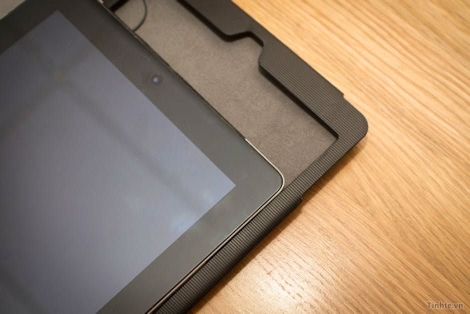 Alleged iPad 5 cases reiterate thinner bezel design | Recombu
